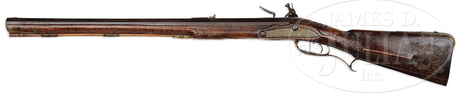VERY INTERESTING RAISED CARVED GERMAN FLINTLOCK JAEGER RIFLE, CIRCA 1740.