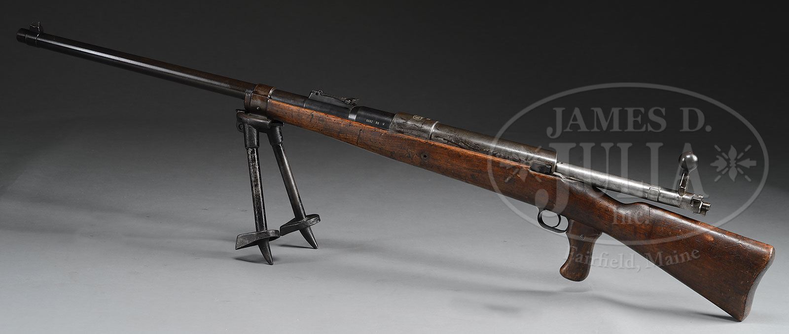 MASSIVE WWI MAUSER T-GEWEHR ANTI-TANK RIFLE.