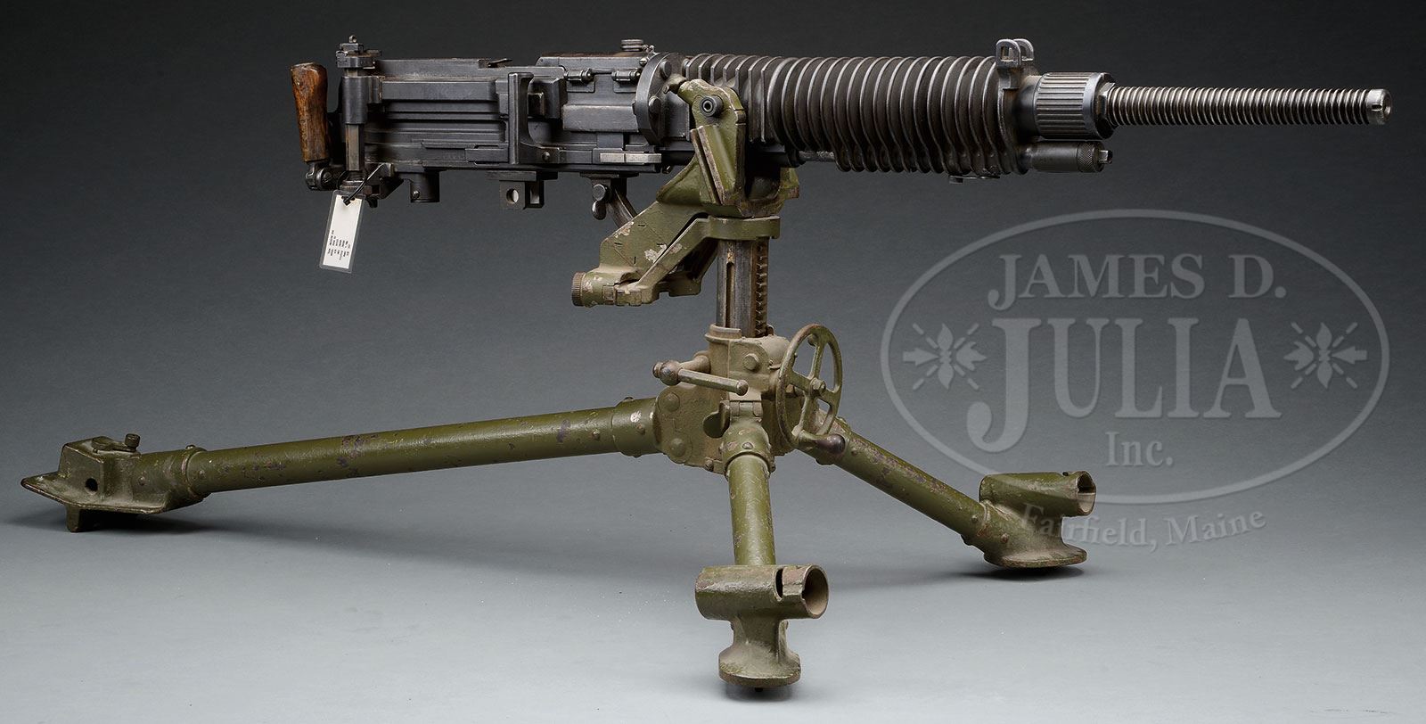 *JAPANESE TYPE 92 HEAVY MACHINE GUN ON TRIPOD (C&R).
